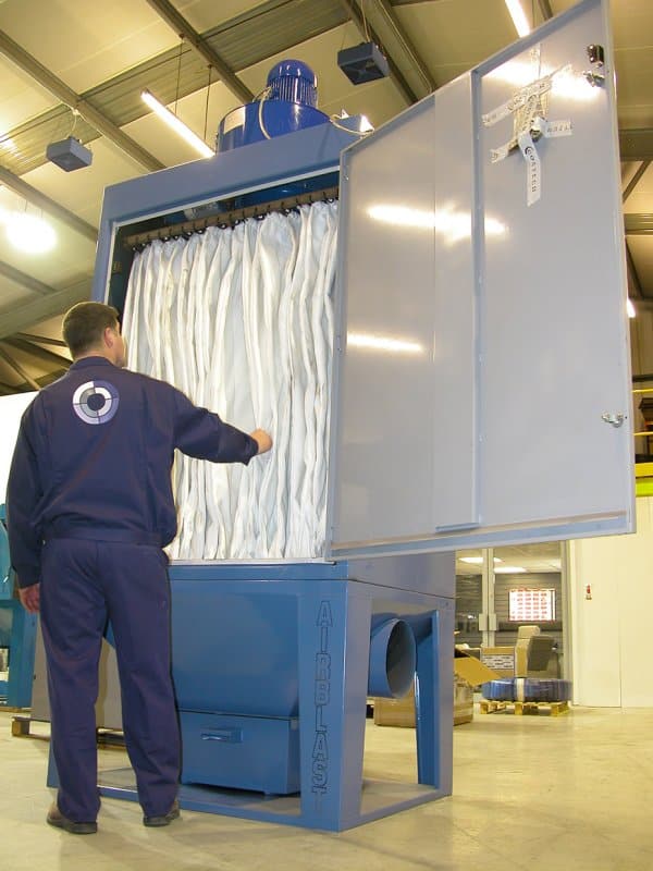 Why is dust extraction vital while blasting? - Airblast Limited